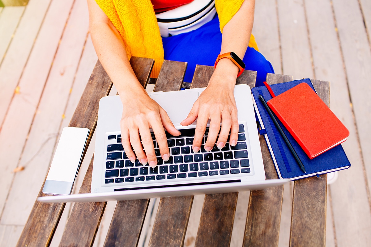 How to Start Freelance Work From Home as a Writer (For Good) - Elna Cain