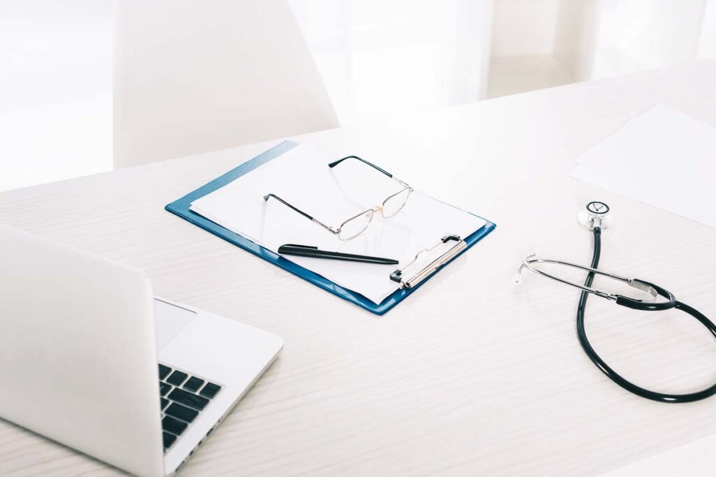 17 Profitable Medical Writing Jobs + Examples – Become a Medical Writer ...