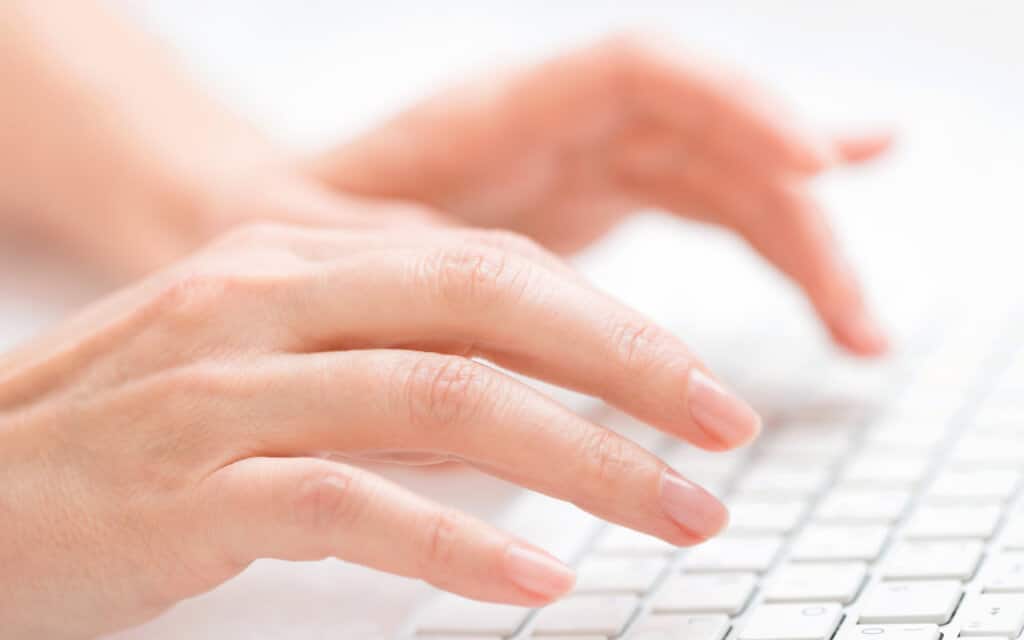 20 Easy Writing Techniques for New Freelance Writers - Elna Cain