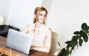 18 Must-Have Remote Editing Jobs That Make Money (in 2025) - Elna Cain