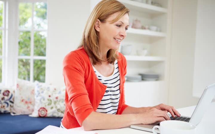 18 Must-Have Remote Editing Jobs That Make Money (in 2025) - Elna Cain