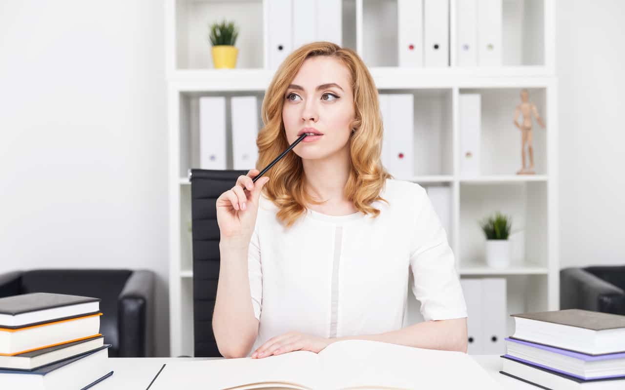 How to Deal With Difficult Clients As a Freelance Writer (11 Effective ...